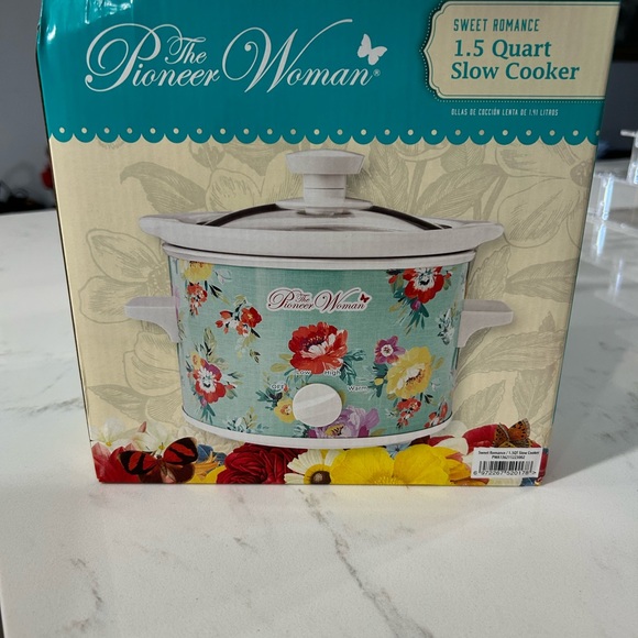 The Pioneer Woman | Kitchen | The Pioneer Woman Floral Slow Cooker ...